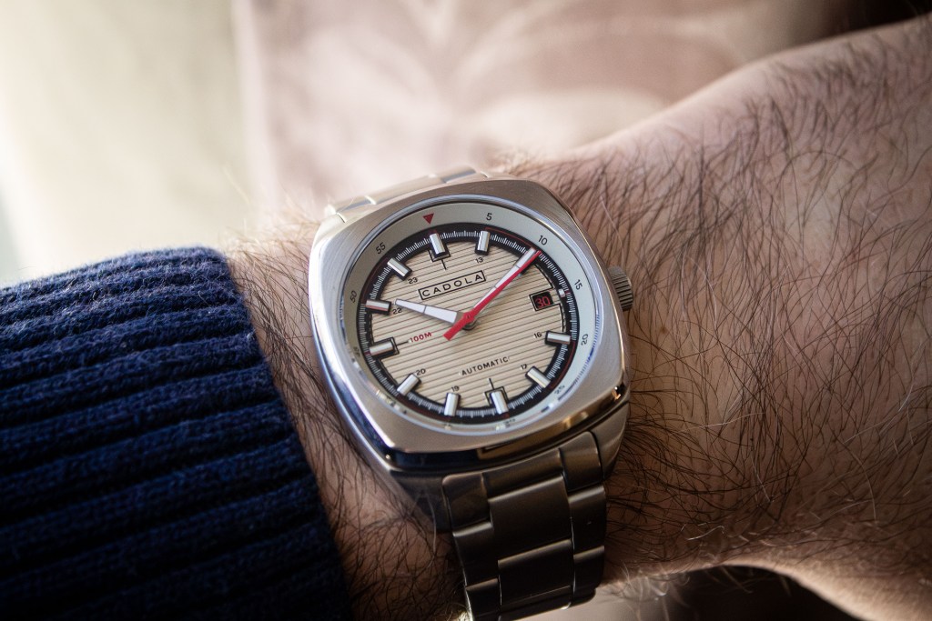 Cadola Buxton Review: A ‘70s-Inspired Square Case Watch with Motorsport DNA